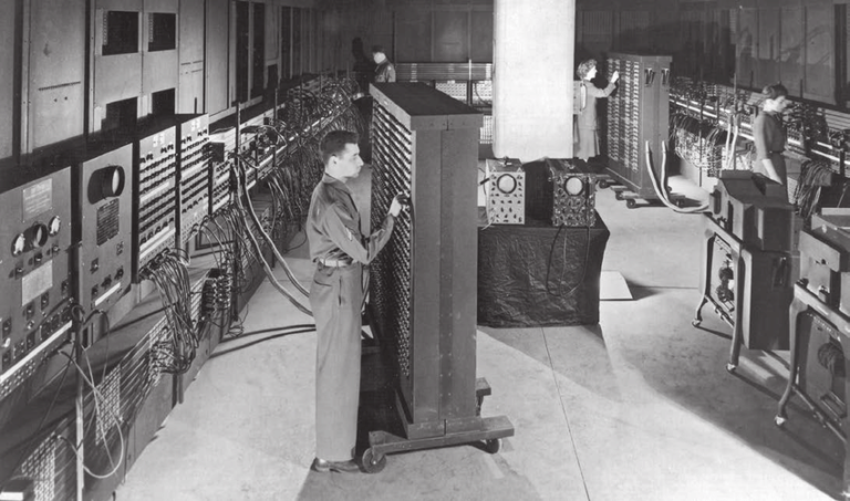 पहले कंप्यूटर का आविष्कार कब और किसने किया? | Computer Hindi Notes